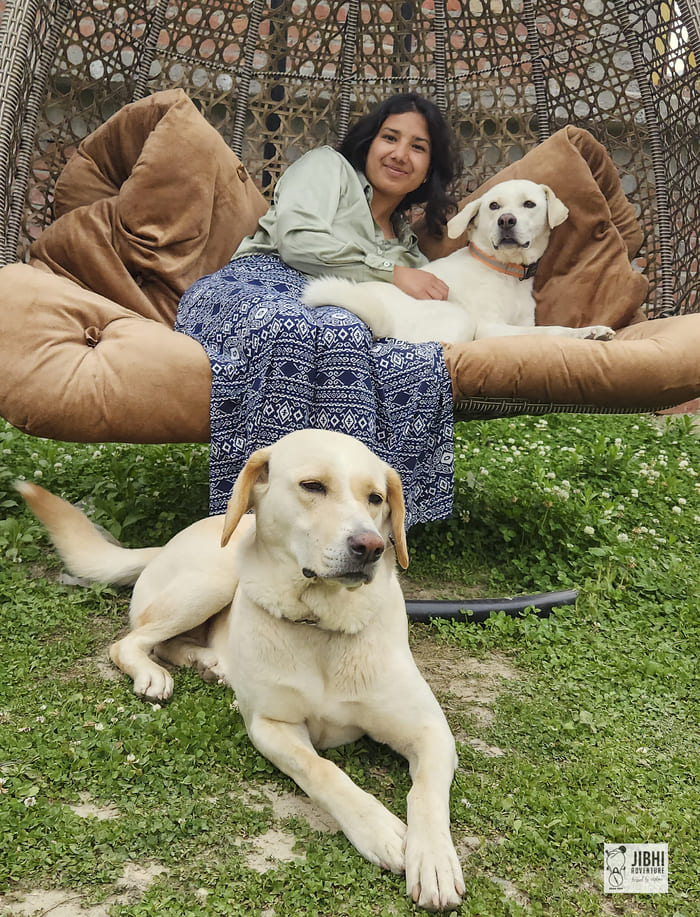 Maya and Jerry - Jibhi Adventure